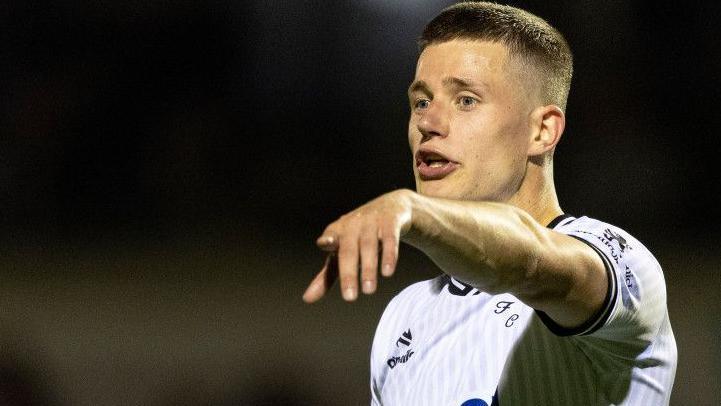 George Stanger will 'bring presence' to Kilmarnock defence - BBC Sport