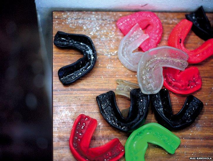 In pictures: The Aura of Boxing - BBC News