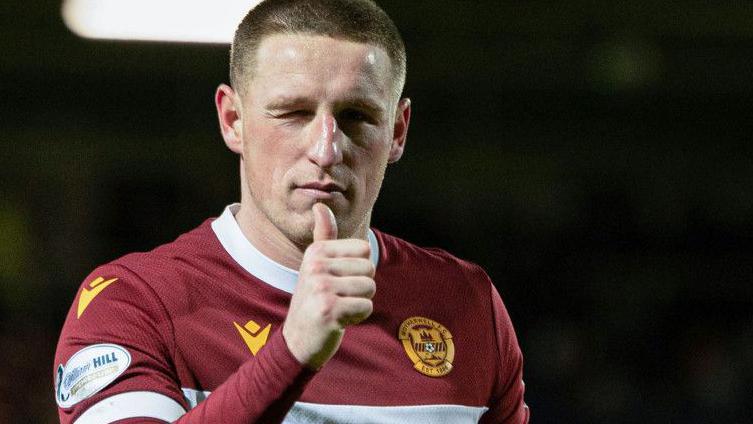 Motherwell confirm Dan Casey will depart club for England - BBC Sport