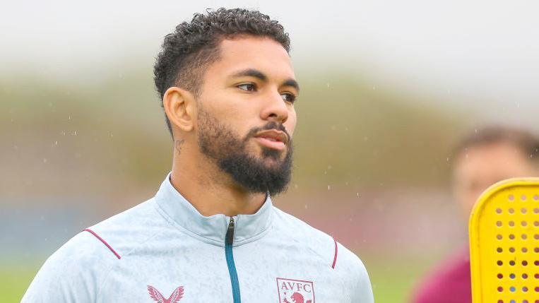 Aston Villa: Luiz going nowhere - BBC Sport