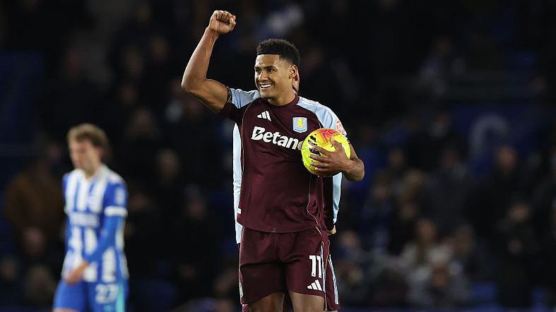 Analysis: Watkins shines for spirited Villa - BBC Sport