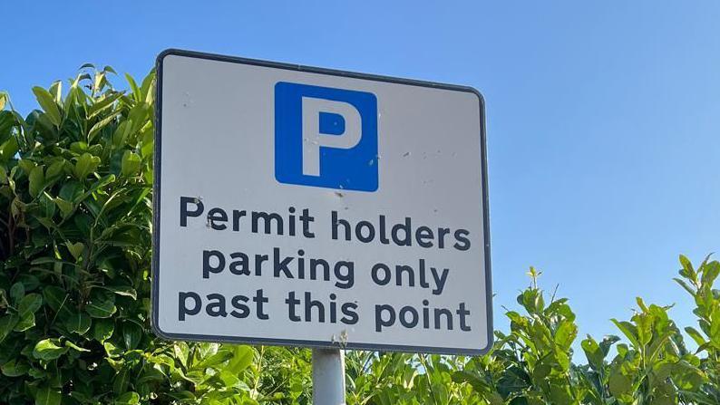 Could free visitor parking end in Bristol's residents-only zones? - BBC ...