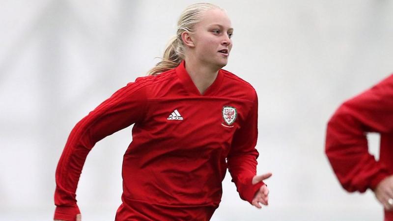 Wales Women's Football Team - BBC Sport