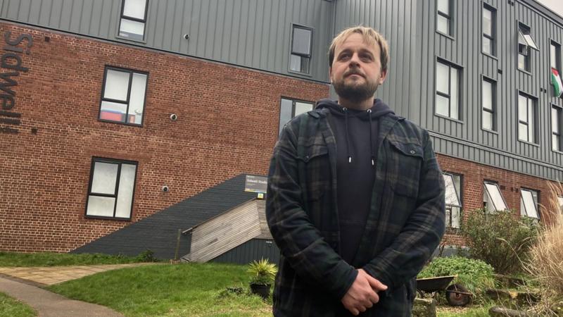 Devon housing crisis needs urgent action, report warns - BBC News