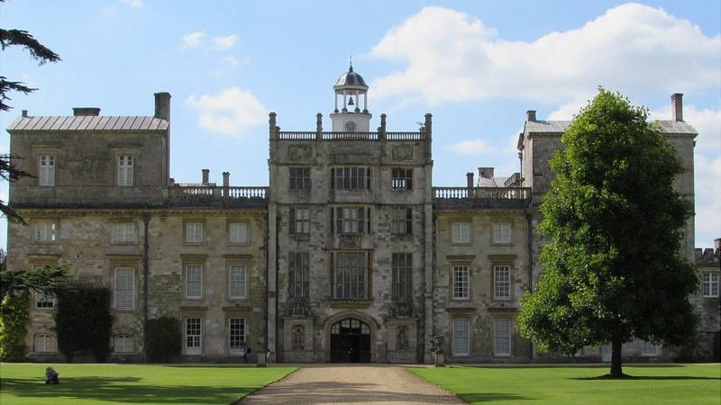 Shakespeare 400: Where can you get close to the Bard? - BBC News
