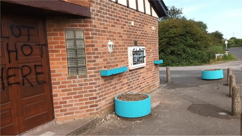 Anti-vaccination movement - BBC News