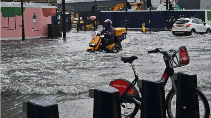 Climate change: London is underprepared for extreme weather - BBC News