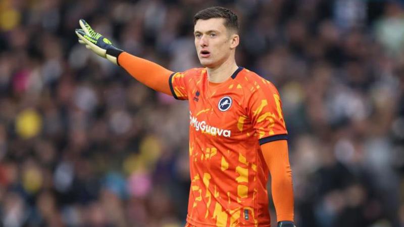Liam Roberts: Millwall goalkeeper withdrawn from club's player of the ...