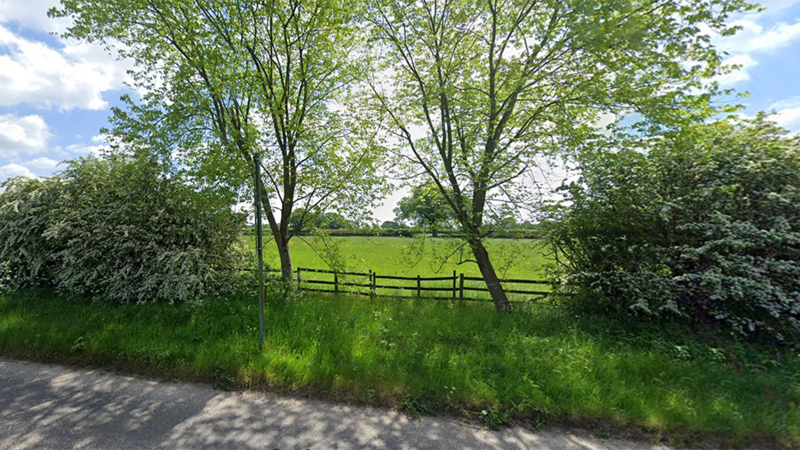 Balsall Common homes could be approved despite windmill concerns - BBC News