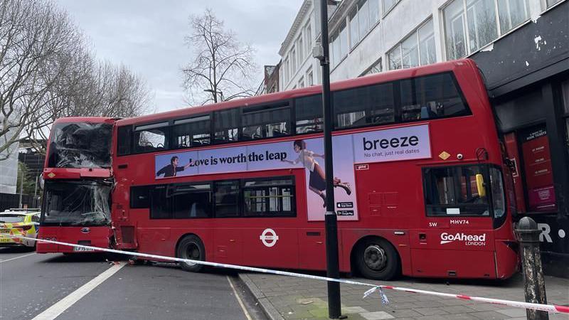 TfL plans more bus safety standards to stop deaths - BBC News