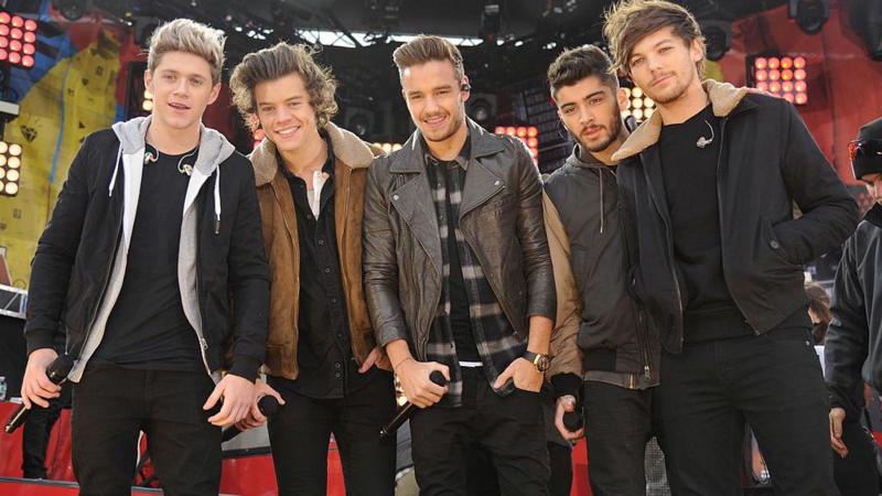 One Direction stars pay tribute to Liam Payne - BBC Newsround