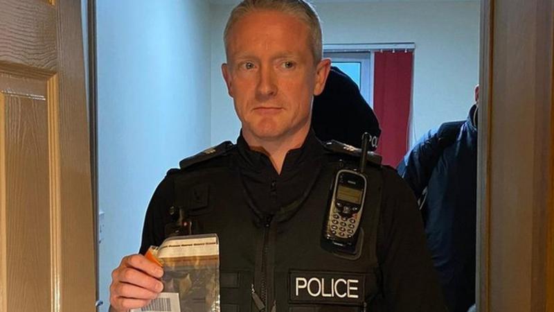 County lines drugs trade - BBC News