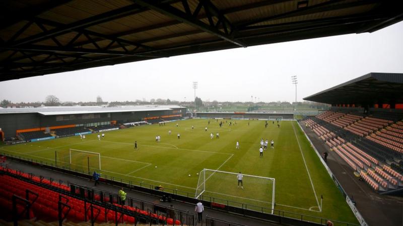 Barnet FC plans to build stadium in home borough - BBC News