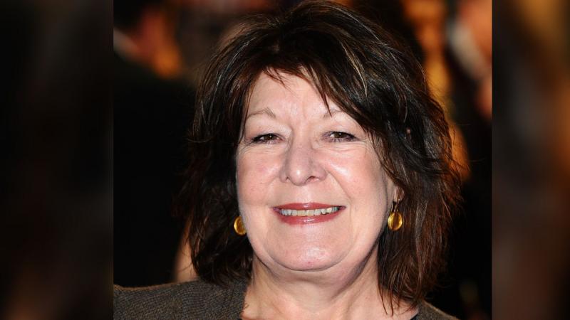 Roberta Taylor: EastEnders actress dies aged 76 - BBC News