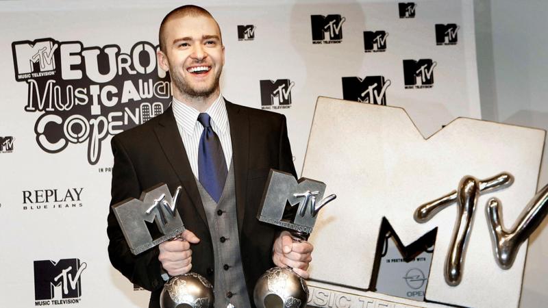 MTV to axe its music TV channels in the UK - BBC News