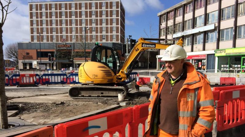 Interserve: UK contractor completes fast-track sale - BBC News