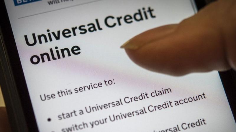 Universal Credit: More benefits claimants to be moved over - BBC News
