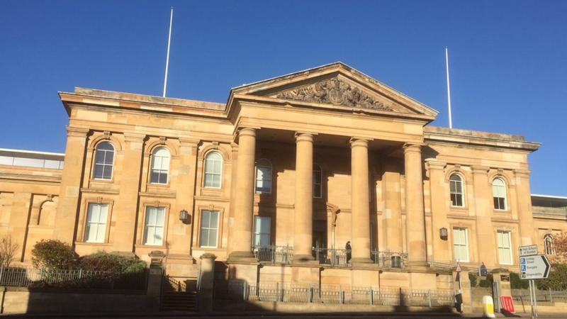 Serial criminal guilty of Dundee taxi driver murder - BBC News