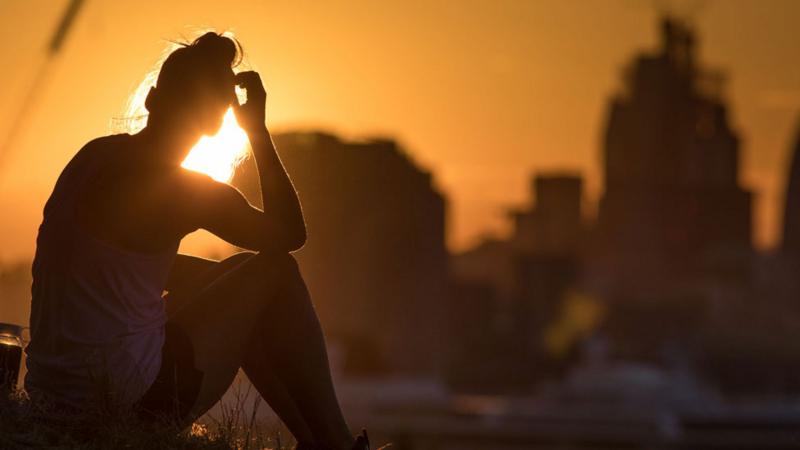 Regular heatwaves 'will kill thousands' - BBC News