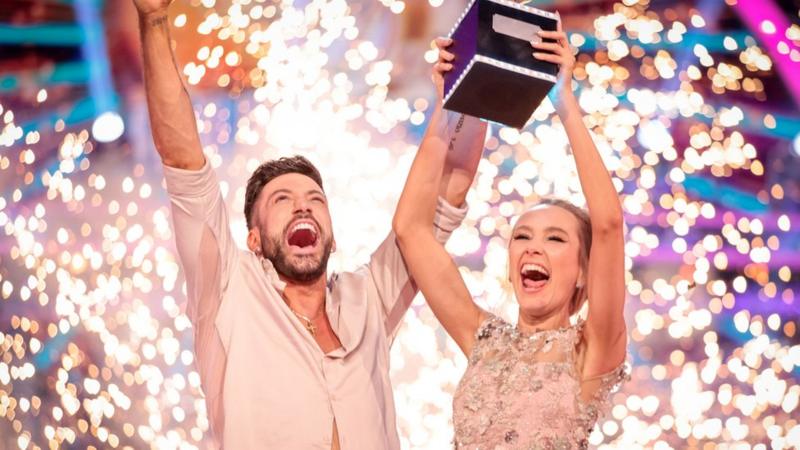 Strictly Come Dancing 2021: Rose Ayling-Ellis becomes first deaf winner ...