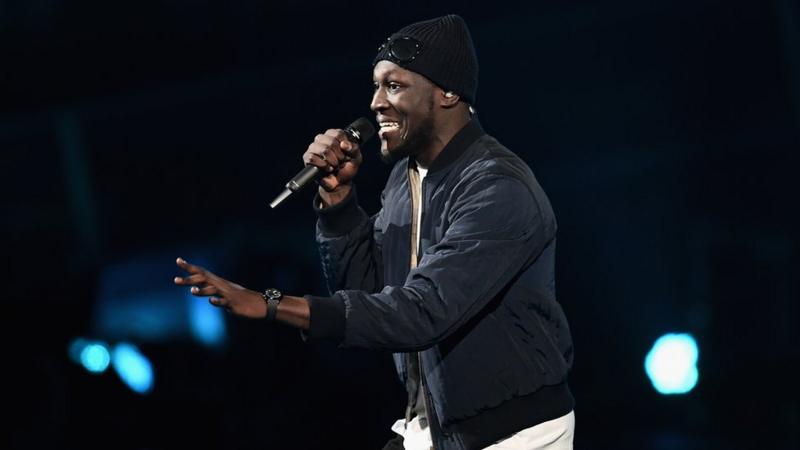 Form 696: 'Racist police form' to be scrapped in London - BBC News