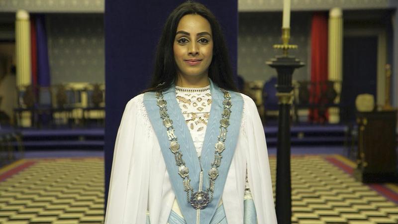 The secret ceremonies and rituals of female Freemasons - BBC News