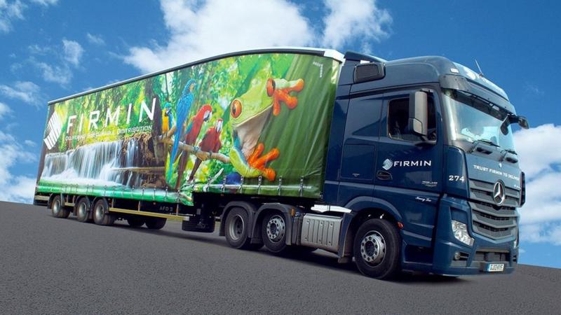 Longer lorries to be allowed on Britain's roads - BBC News