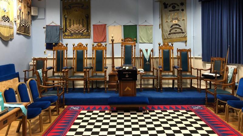 The secret ceremonies and rituals of female Freemasons - BBC News