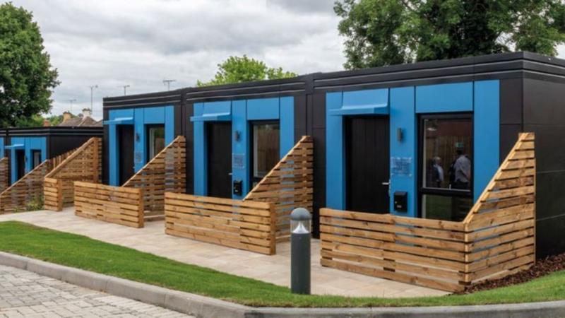 Modular homes could house homeless families in Swindon - BBC News