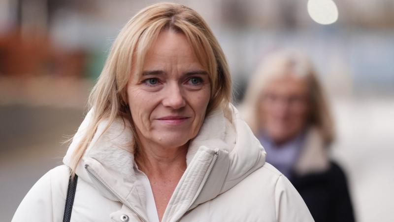 Health board call to restrict access to nurse trans row tribunal - BBC News