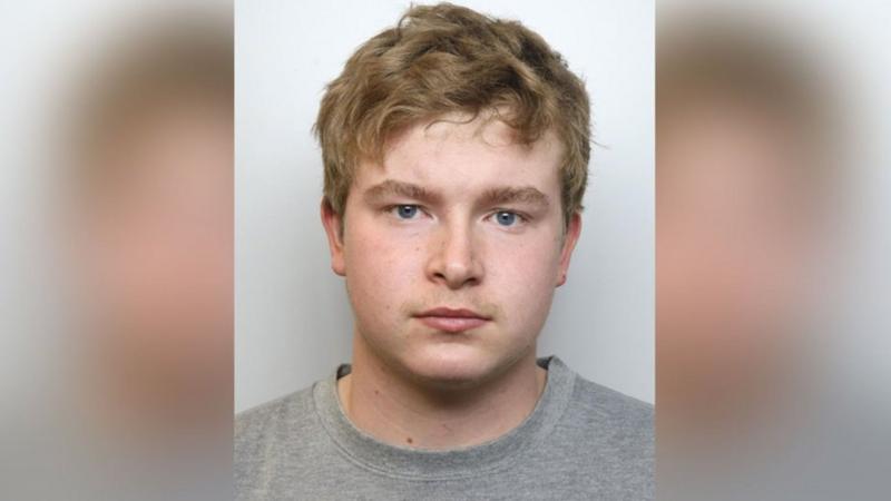 Alex Rodda murder: Matthew Mason's jail term reduced - BBC News