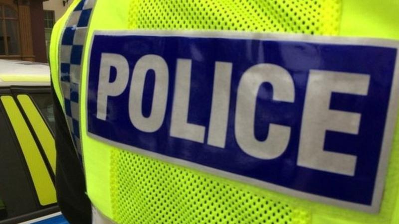 Police 999 calls - BBC News