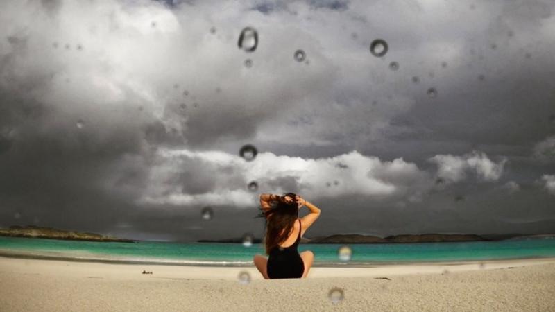 The Hebrides' wild swimming 'real-life' mermaid - BBC News