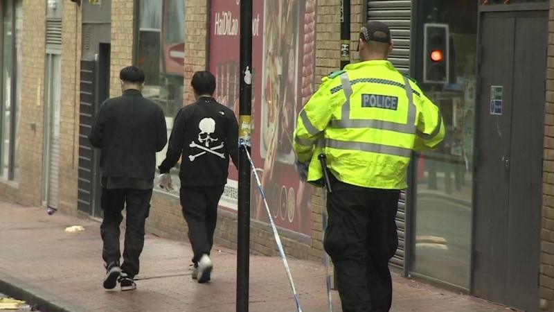 Birmingham stabbings: Man arrested on suspicion of murder - BBC News