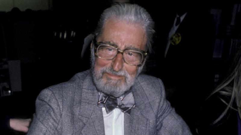 Dr Seuss: Six books withdrawn over 'hurtful and wrong' imagery - BBC News