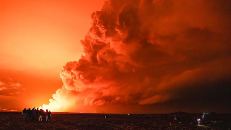 Mount Ibu: Indonesia's second-most active volcano erupts again - BBC ...
