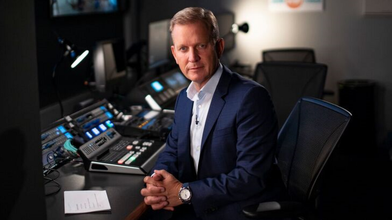 'Don't go cold turkey' to quit smoking - BBC News