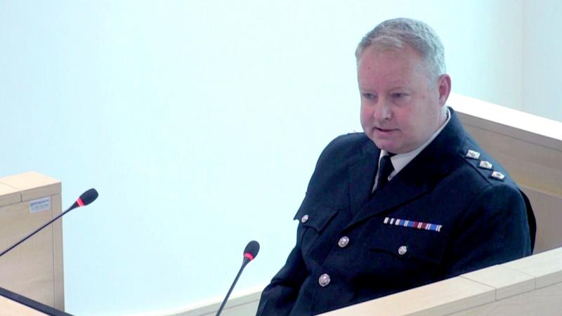 Manchester Arena Inquiry: Ex-police chief cleared over evidence - BBC News