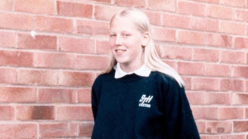 Kate Bushell: New lines of inquiry in murder case - BBC News