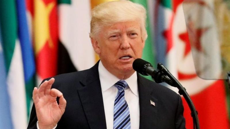 'Fire burn and cauldron bubble': Trump and the glowing orb - BBC News