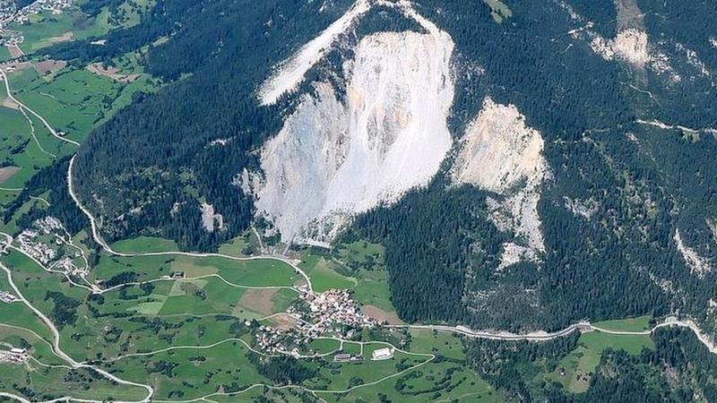 Swiss village of Brienz evacuated over risk of imminent rockslide - BBC ...