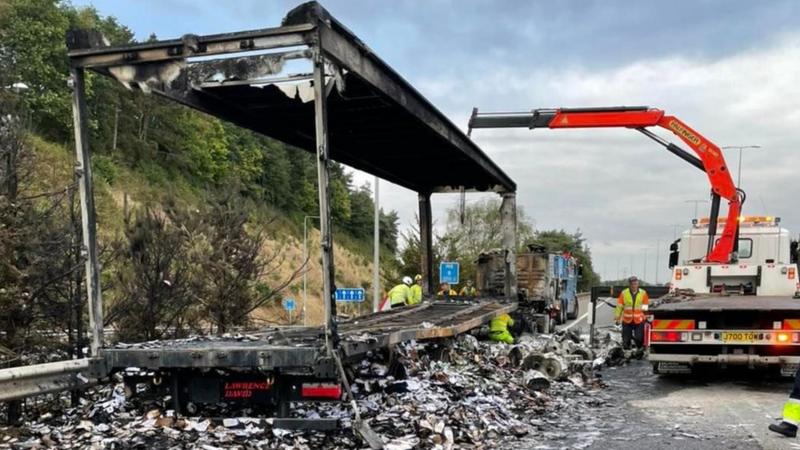 Lorry destroyed by fire on M5 near Exeter - BBC News