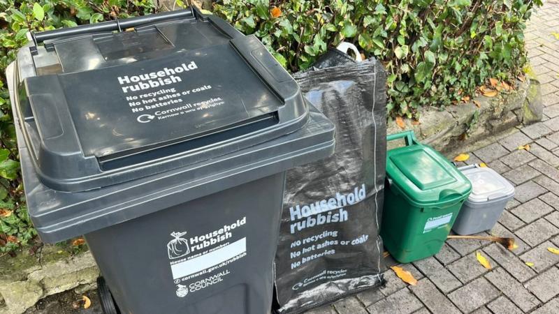 South-east Cornwall gets new recycling and waste service - BBC News