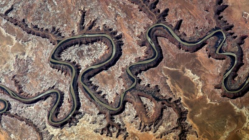 Amazing pictures: What does Earth look like from space? - BBC Newsround