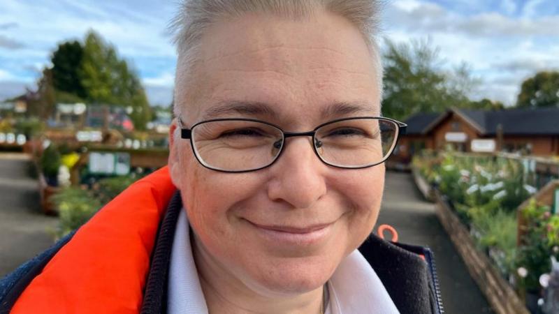 Medical assistance dogs 'not only life-changing but life-saving' - BBC News