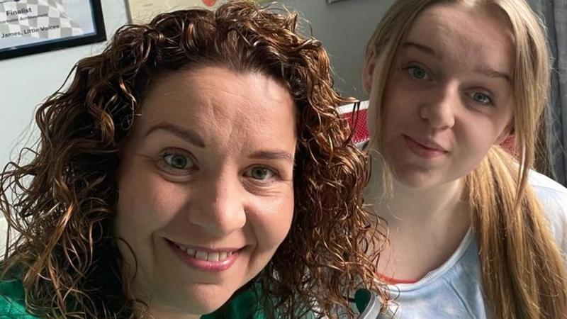 Teacher strikes in England end as all four unions accept pay deal - BBC ...