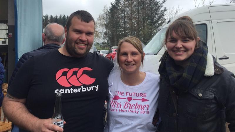 Blackening: a really dirty pre-wedding tradition - BBC News