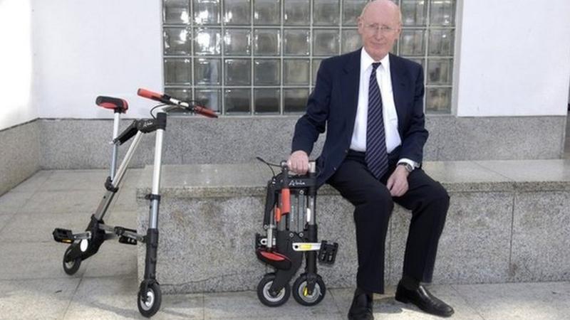 Sir Clive Sinclair: Tireless inventor ahead of his time - BBC News