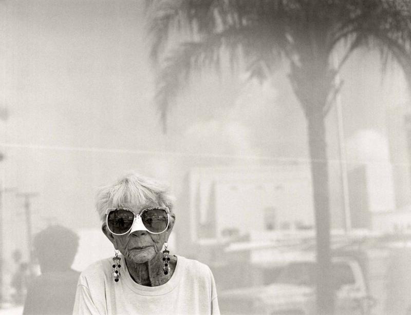 Miami Beach: The hedonistic spirit of the early 90s - BBC News