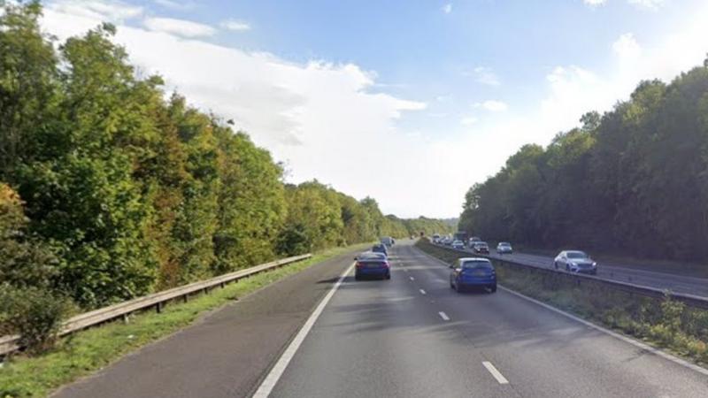 A20 crash: Woman dies in two-car collision near Farningham - BBC News